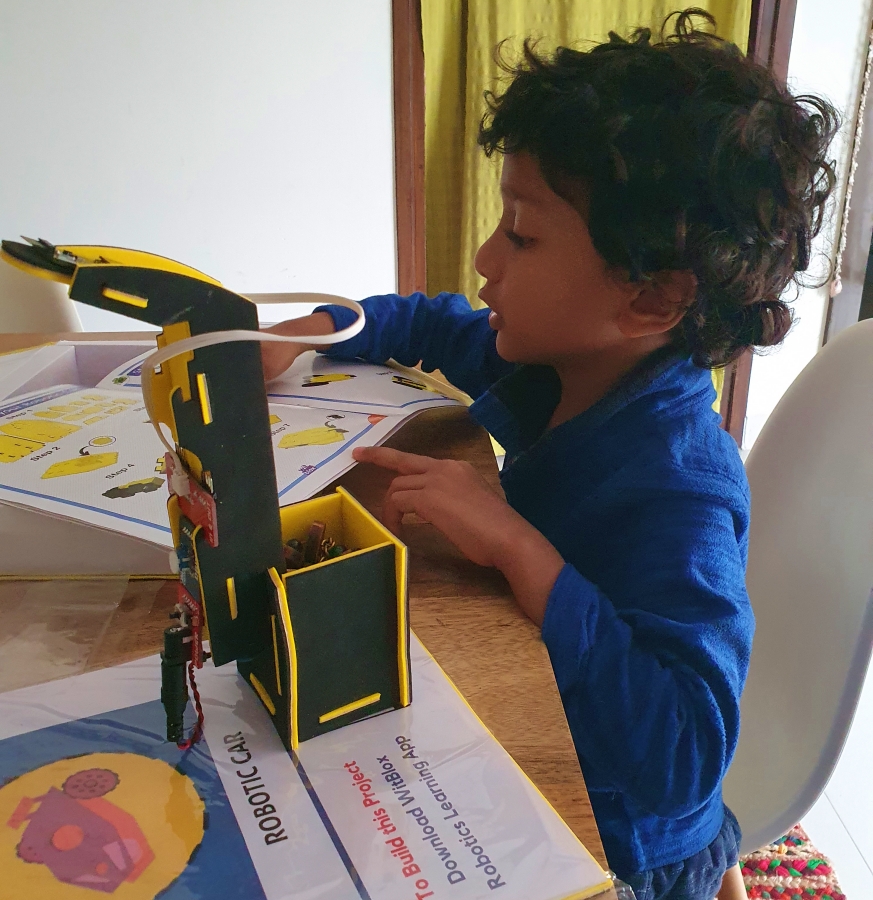 6 Awesome Activity Boxes for Kids – Love, Life, & Beyond