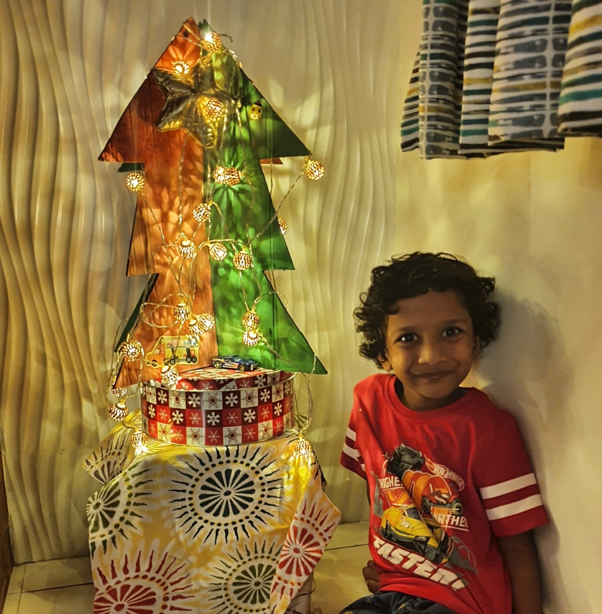 DIY Christmas Trees that are Eco-friendly and Plastic-free – Love, Life ...