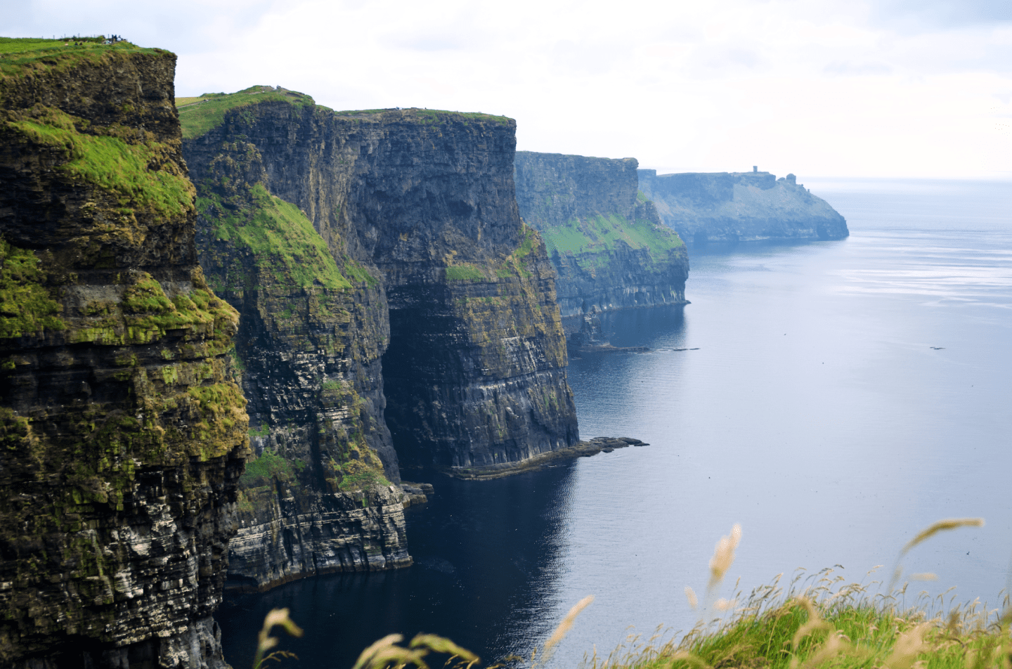 Exploring the Magic of Ireland – Love, Life, & Beyond