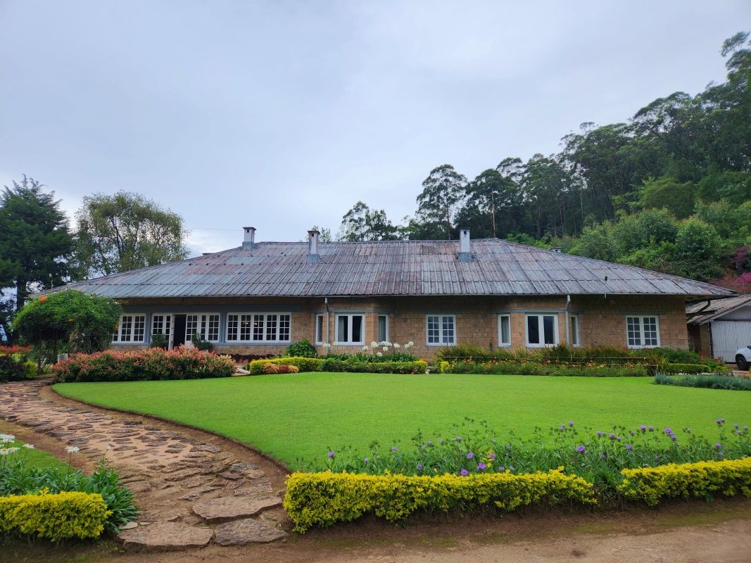 Road Trip from Cochin to Munnar in June for the Monsoon Vibes – Love ...