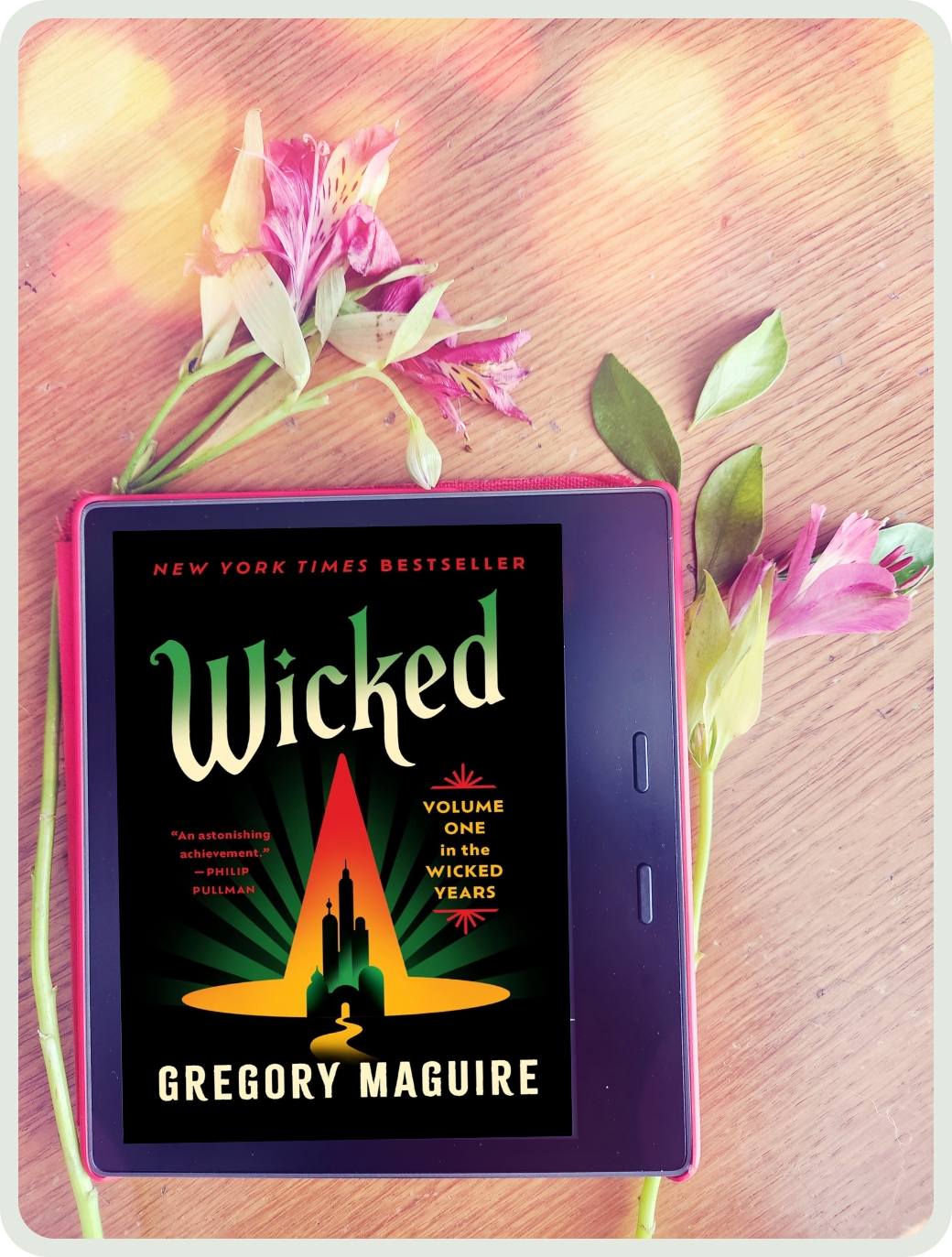 Wicked Review: The Book, the Movie, and the Original Oz – Love, Life ...